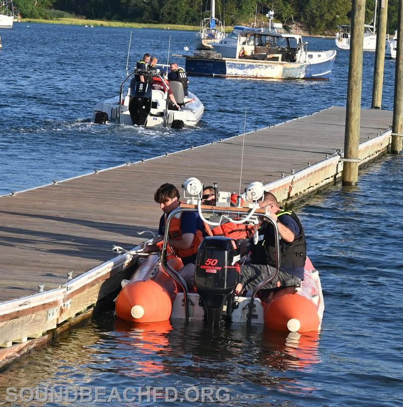 Mutual Aid Water Rescue Drill - Sound Beach Fire Department