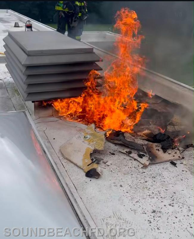 Mutual Aid Structure Fire To Wading River - Sound Beach Fire Department